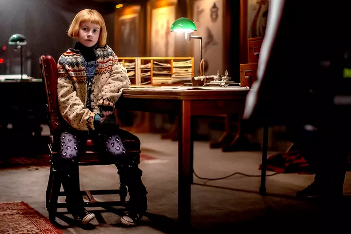 Nelly Rapp - Monsteragent - Viddla